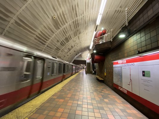 PORTER SQUARE MBTA STATION - RED LINE - 48 Photos & 42 Reviews - Metro ...
