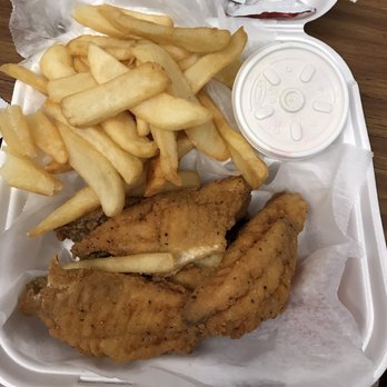 MR FISH - Updated May 2024 - 27 Photos & 30 Reviews - 2629 E Vernor Hwy ...