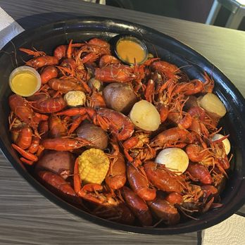 FLYING PUG - Updated January 2026 - 153 Photos & 182 Reviews - 592 ...