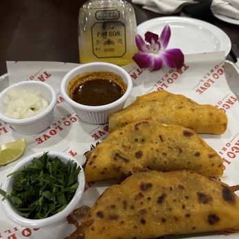 TACO LOVE GRILL - Updated November 2024 - 422 Photos & 485 Reviews ...