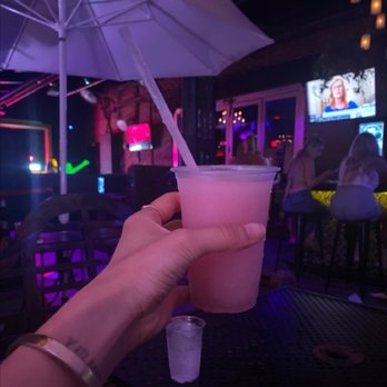 REPUBLIC GARDEN & LOUNGE - 332 Photos & 328 Reviews - 462 King St ...