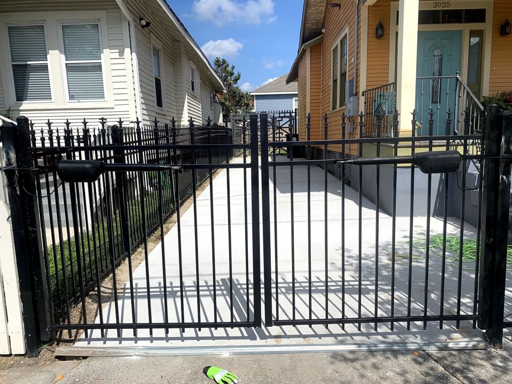 DCFENCECO - Pass Christian, Mississippi - Fences & Gates - Phone Number ...