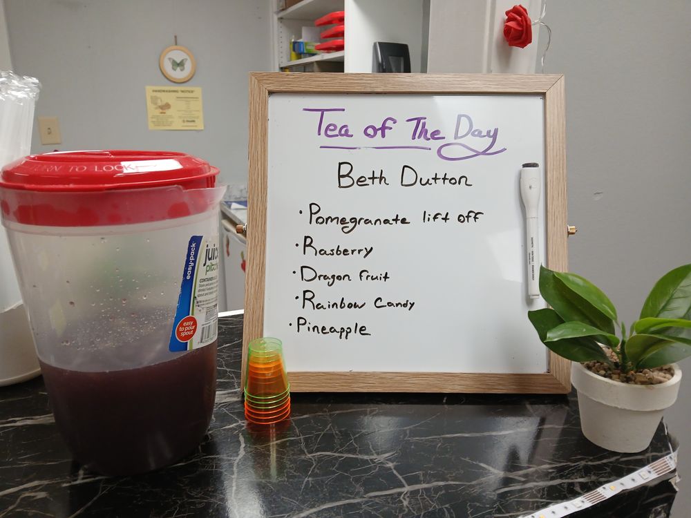 L’ORA DEL TE - Updated December 2025 - 18 Photos - 1203 Moro St ...