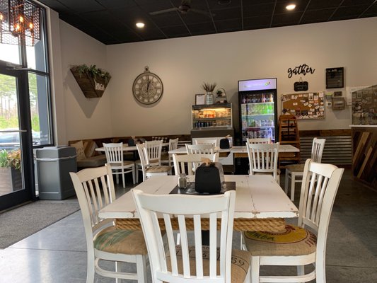 THE RUSTIC MUFFIN - 100 Photos & 98 Reviews - 1915 State Rd ...