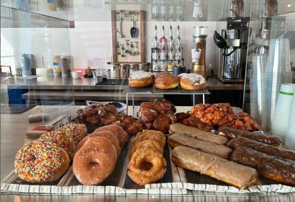 COMMON GROUND COFFEE AND MARKET - Updated October 2024 - 6419 W Ustick ...