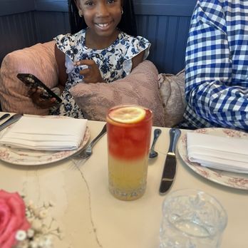 LITTLE HEN - HOUSTON - Updated October 2025 - 1351 Photos & 473 Reviews ...