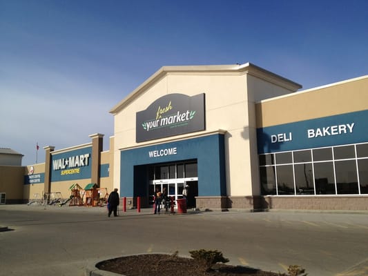 WALMART - Updated December 2025 - 12 Photos & 18 Reviews - 700 Saint ...