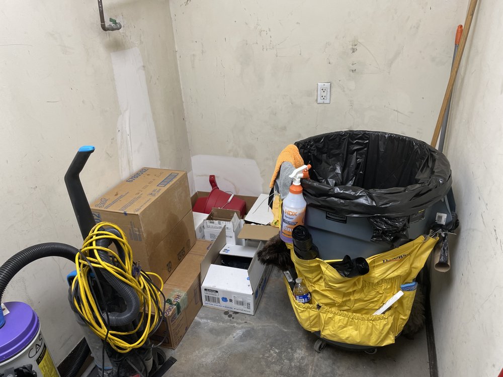 EMAN COMMERCIAL CLEANING - Request a Quote - 2626 S Loop Frwy, Houston ...