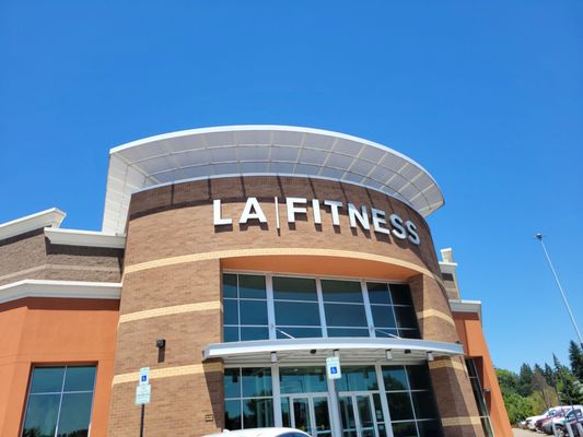 LA FITNESS - Updated January 2026 - 16 Photos & 97 Reviews - 7405 SW ...