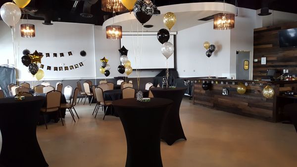 FRONT ROW BAR - EATERY - EVENTS - 19 Photos & 39 Reviews - American ...