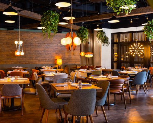 BEATRIX LOOP - 155 N Wacker Dr, Chicago, Illinois - Popular American ...