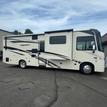 ROBERSON RV CENTER - Updated August 2025 - 49 Photos & 28 Reviews ...