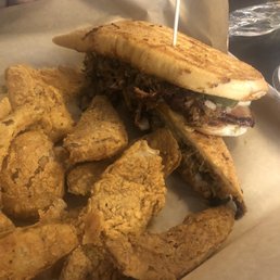 GROOVY BEAST - Updated September 2025 - 175 Photos & 199 Reviews - 1611 ...