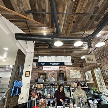 HUB COFFEE ROASTERS - Updated June 2024 - 709 Photos & 522 Reviews ...