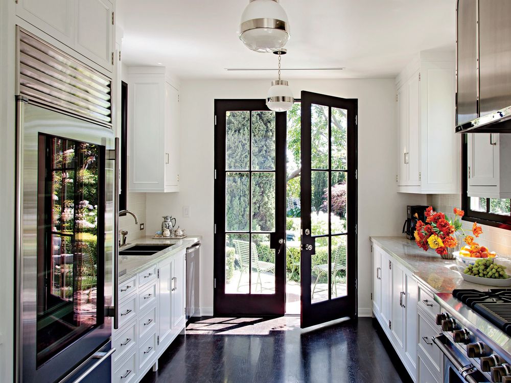 ALVIN SUB ZERO REPAIRMAN - 1451-1453 N Ashland Ave, Chicago, Illinois ...