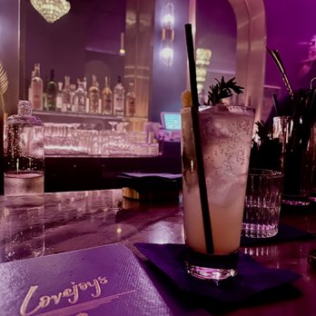 LOVEJOYS - Updated July 2024 - 70 Photos & 60 Reviews - 412 Troutman St ...