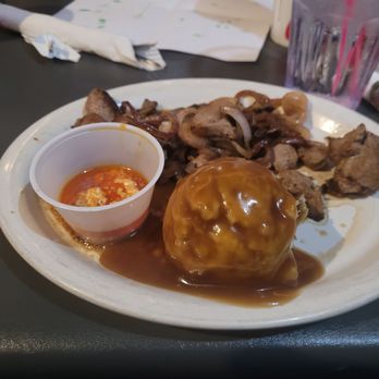 THE KNUCKLE SALOON - Updated July 2024 - 132 Photos & 138 Reviews - 931 ...