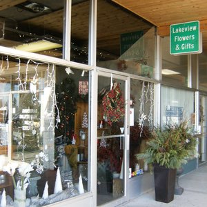 FLEURISH FLOWER SHOP - 19 Photos - 6449 Crowchild Trail SW, Calgary ...