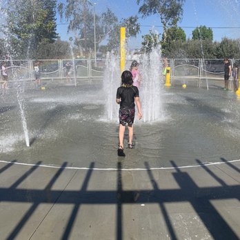 LEMON PARK SPRAY POOL - Updated December 2025 - 99 Photos & 34 Reviews ...