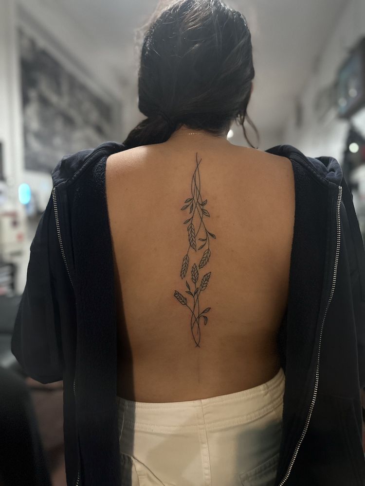 BROADWAY TATTOOS - 163 Photos & 105 Reviews - 1824 E Broadway, Long ...