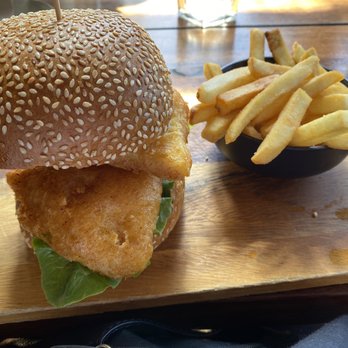 FISHHEADS - Updated December 2025 - 31 Photos & 34 Reviews - 1 Jonson ...