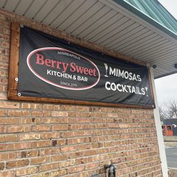 BERRY SWEET KITCHEN - Updated August 2025 - 298 Photos & 307 Reviews ...
