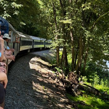 POTOMAC EAGLE SCENIC RAILROAD - Updated September 2024 - 115 Photos ...