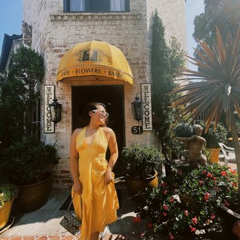 YELLOW VASE - Updated August 2024 - 862 Photos & 509 Reviews - 31248 ...