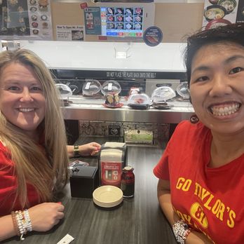 KURA REVOLVING SUSHI BAR - Updated December 2024 - 200 Photos & 135 ...