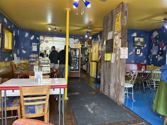 MIDTOWN BAKERY & CAFE - Updated December 2025 - 23 Photos & 48 Reviews ...