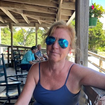 CHILMARK GENERAL STORE - Updated October 2025 - 46 Photos & 73 Reviews - 7 State Rd, Chilmark ...