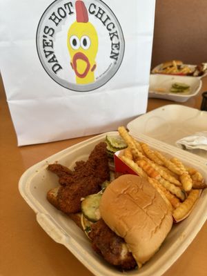 DAVE’S HOT CHICKEN - Updated December 2025 - 25 Photos & 17 Reviews ...