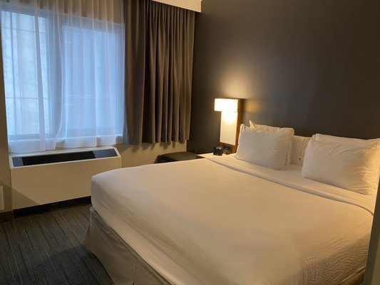 THE CLOUD ONE - Updated March 2025 - 51 Photos & 26 Reviews - 133 ...