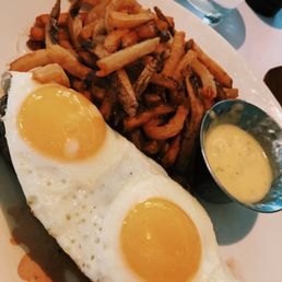 TOULOUSE CAFÉ AND BAR - Updated May 2025 - 1125 Photos & 608 Reviews ...