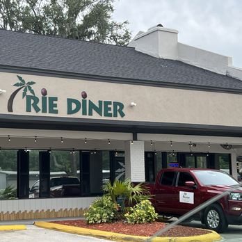 IRIE DINER CARIBBEAN RESTAURANT - Updated June 2024 - 573 Photos & 355 ...