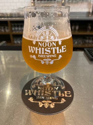 NOON WHISTLE BREWING - 40 Photos & 24 Reviews - Beer Gardens - 1748 W ...