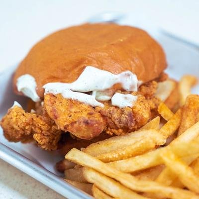 ALI’S CHICKEN & WAFFLES - 60 Photos & 75 Reviews - 1139 6th Ave, San ...