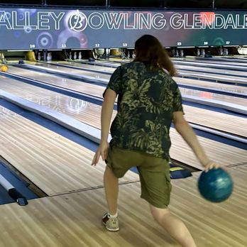 BACK ALLEY BOWLING - GLENDALE - Updated February 2025 - 357 Photos ...