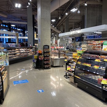IGA - Updated November 2025 - 5055 Rue Jean-Talon O, Montréal, Quebec ...