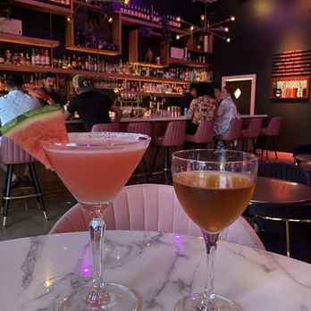 THE EMERSON - Updated July 2024 - 433 Photos & 184 Reviews - 955 S ...