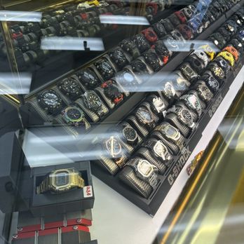 TIME CENTER - Updated January 2025 - 103 Photos & 175 Reviews - 1715 E ...