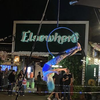 ELSEWHERE GARDEN BAR & KITCHEN - 853 Photos & 443 Reviews - 103 E Jones ...