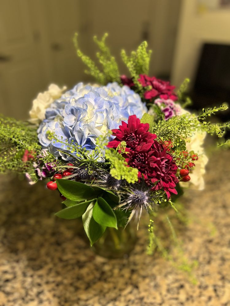 AROME FLOWER SHOP - Updated October 2025 - 22 Photos - 288 Sunrise Hwy ...