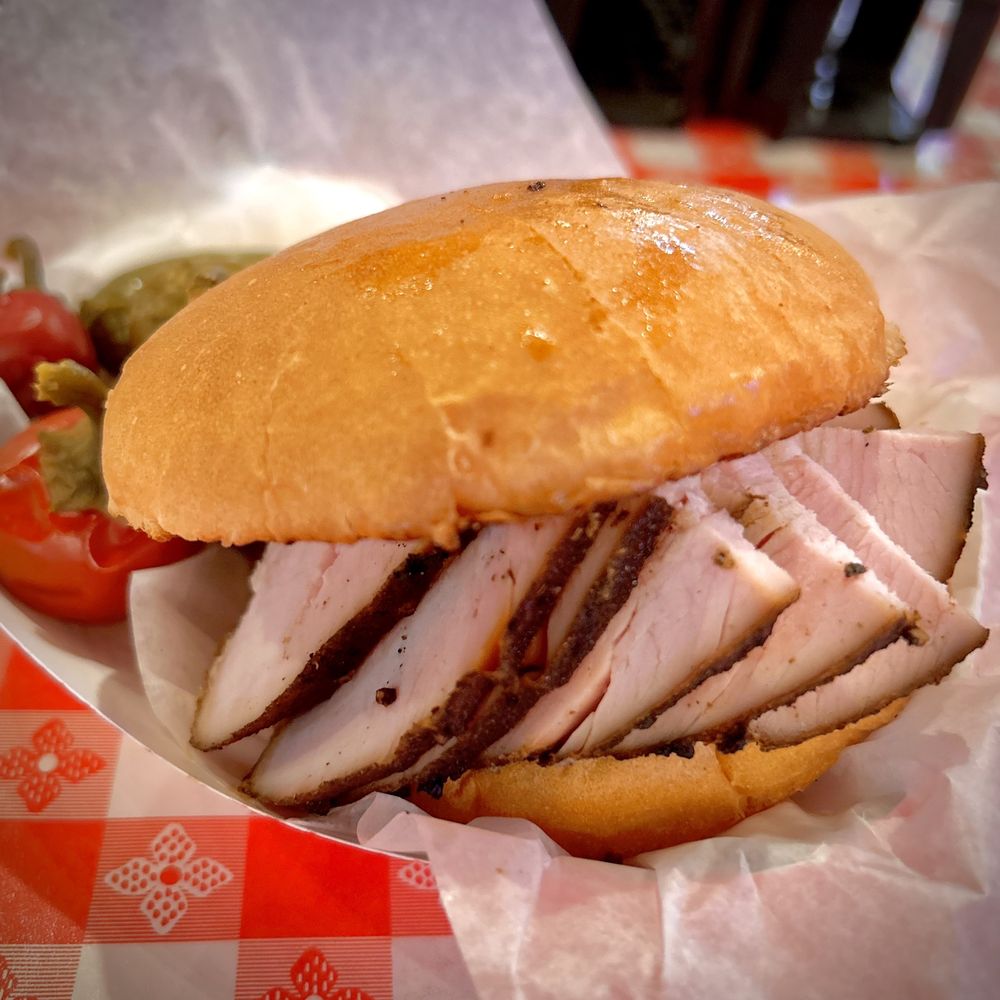 RUDY’S “COUNTRY STORE” AND BAR-B-Q - Updated August 2025 - 364 Photos ...