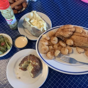 Sanitary Fish Market & Restaurant - Takeout & Delivery - 131 Photos ...