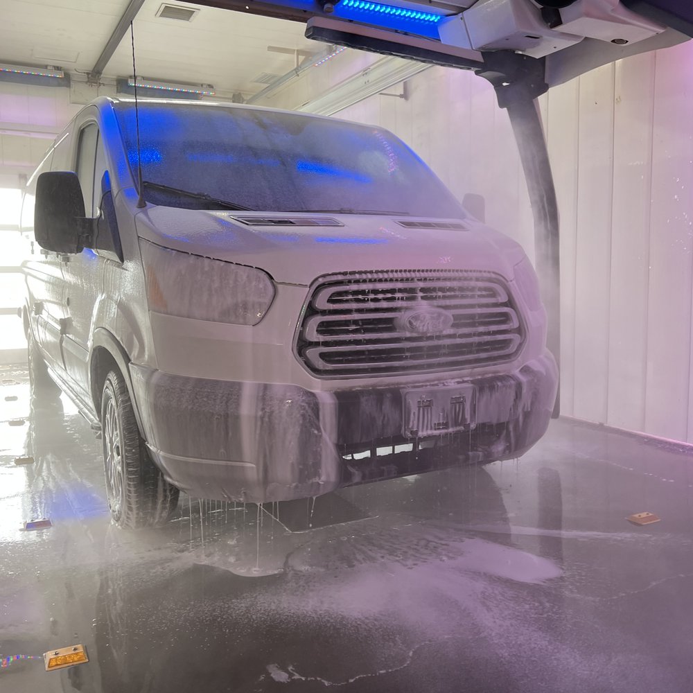 Interior Car Wash Montreal | Cabinets Matttroy