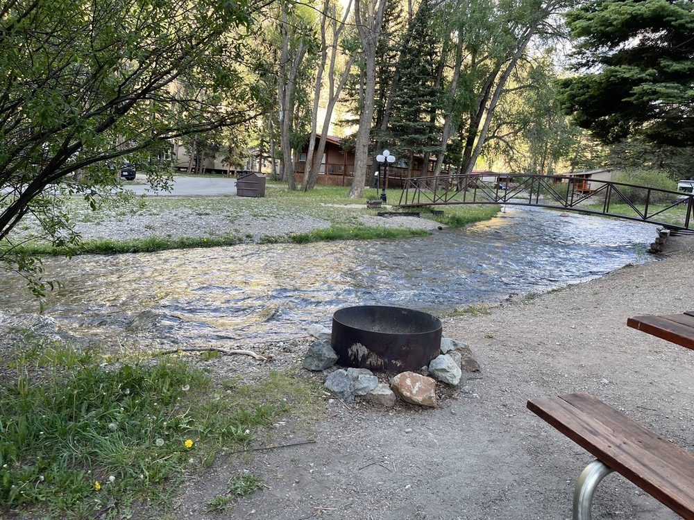 ROADRUNNER RV RESORT - Updated December 2025 - 10 Photos & 16 Reviews ...