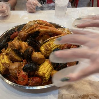 GRAB A CRAB - Updated September 2025 - 377 Photos & 304 Reviews - 500 N ...