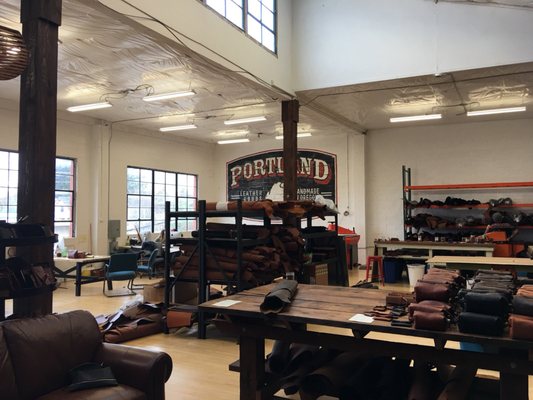 PORTLAND LEATHER GOODS - 90 Photos & 104 Reviews - Leather Goods - 2512 ...