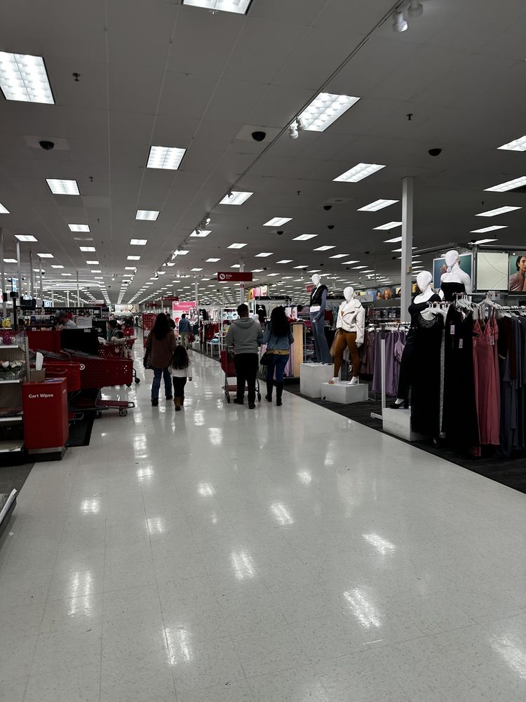 TARGET - Updated November 2025 - 28 Photos & 71 Reviews - 1790 Airline ...